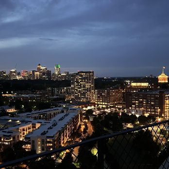 MOONLIGHT - Updated January 2026 - 129 Photos & 40 Reviews - 800 Rankin ...