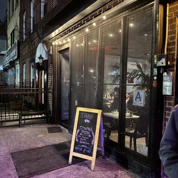 TRAIF - Updated October 2024 - 3781 Photos & 2099 Reviews - 229 S 4th ...