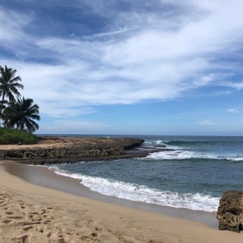 AKI’S BEACH - Updated January 2026 - 67 Photos & 18 Reviews - 84-719 ...