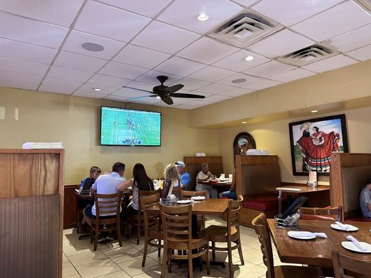 DOS SALSAS - GEORGETOWN - Updated December 2025 - 259 Photos & 599 ...