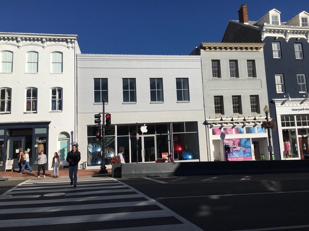 APPLE GEORGETOWN - Updated September 2025 - 62 Photos & 333 Reviews ...