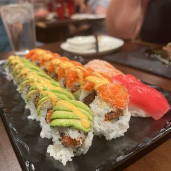 KUJIRA SUSHI & BAR - Updated December 2024 - 301 Photos & 92 Reviews ...