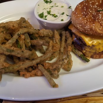 MARLOW’S TAVERN - Updated July 2024 - 322 Photos & 325 Reviews - 2200 ...