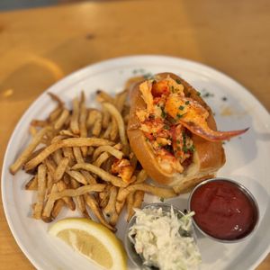 LIS BAKE SHOP - Updated June 2024 - 81 Photos & 127 Reviews - 15 Holmes ...