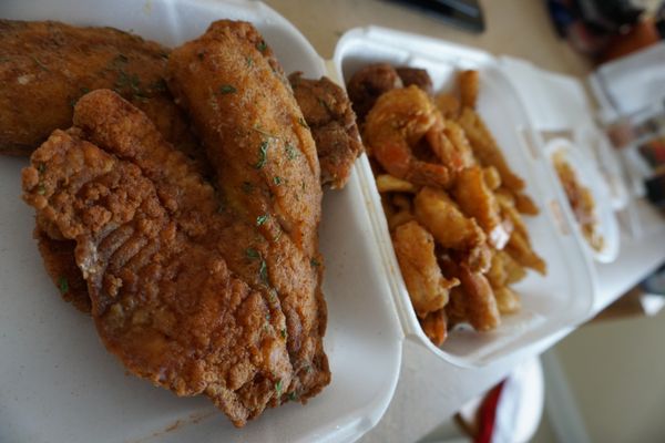 SHRIMP LIPS SEAFOOD AND CHICKEN - Updated June 2024 - 95 Photos & 91 ...