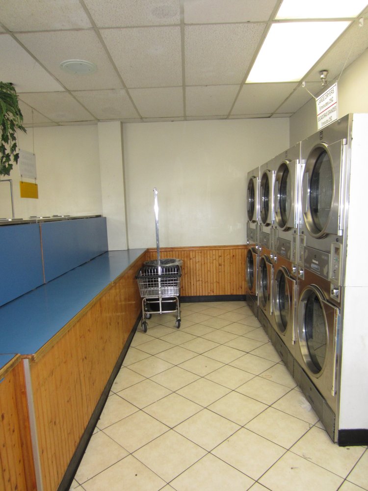 WEST SEATTLE LAUNDRY - Updated January 2025 - 20 Photos & 27 Reviews ...