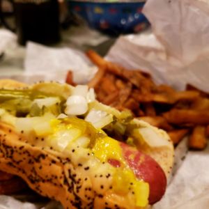 ODGE’S - 47 Photos & 93 Reviews - Hot Dogs - 730 N Damen Ave, Chicago ...