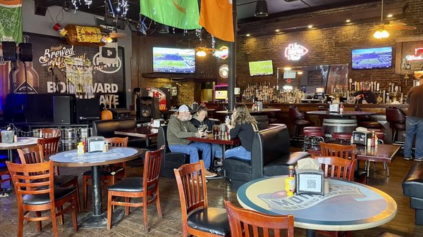 FIRST WARD HOUSE - Updated October 2025 - 28 Photos & 55 Reviews - 2101 ...