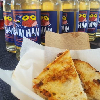 TREEHOUSE BBQ - Updated January 2026 - 117 Photos - Saint Petersburg ...