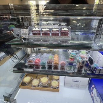 ARI BAKERY CAFE - TEMP. CLOSED - Updated July 2025 - 203 Photos & 131 ...