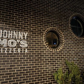 JOHNNY MO’S PIZZERIA - Updated December 2025 - 100 Photos & 92 Reviews ...