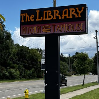 THE LIBRARY TAPHOUSE AND KITCHEN - Updated December 2025 - 43 Photos ...