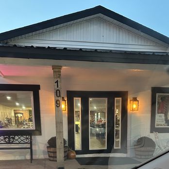 BOUJEE BEAN - Updated December 2025 - 17 Photos & 17 Reviews - 109 E ...