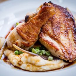 MATHEWS FOOD & DRINK - Updated August 2025 - 1130 Photos & 660 Reviews ...