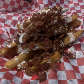 CLEDIS BURGERS & BEER - Updated December 2025 - 138 Photos & 129 ...