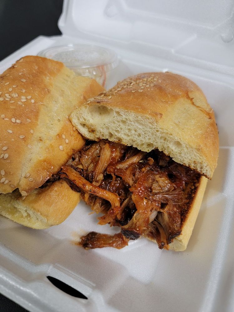 CUBBY’S BBQ - Updated July 2024 - 274 Photos & 464 Reviews - 249 S ...