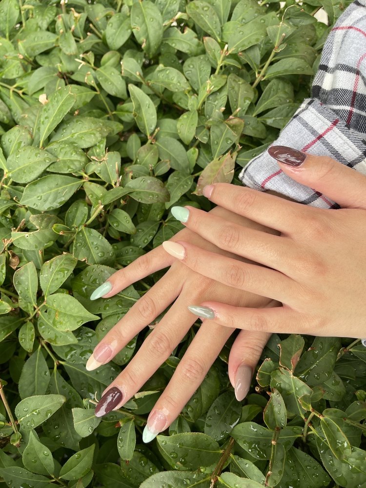 CENTURY NAILS - Updated July 2025 - 12 Photos - 3075 Dufferin St ...