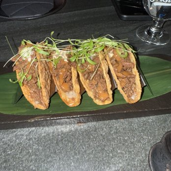 AKAI SUSHI-YA & IZAKAYA - Updated August 2025 - 282 Photos & 52 Reviews ...