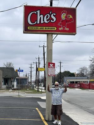 CHE’S CHICKEN & BURGERS - Updated May 2026 - 107 Photos & 165 Reviews ...