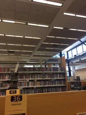 MULTNOMAH COUNTY LIBRARY - MIDLAND - Updated October 2025 - 20 Photos ...