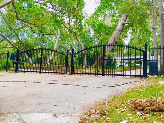 M.H.D METAL & HARDSCAPE DESIGN - Updated October 2025 - 647 Photos ...