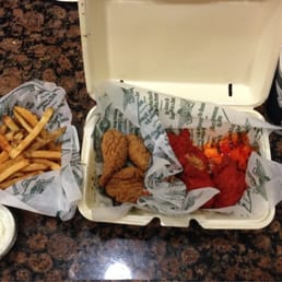WINGSTOP - Updated July 2025 - 236 Photos & 457 Reviews - 1550 E H St ...