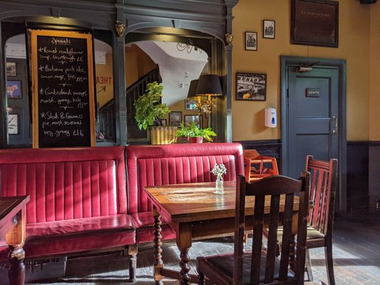 THE LATCHMERE - Updated June 2025 - 12 Reviews - 503 Battersea Park ...