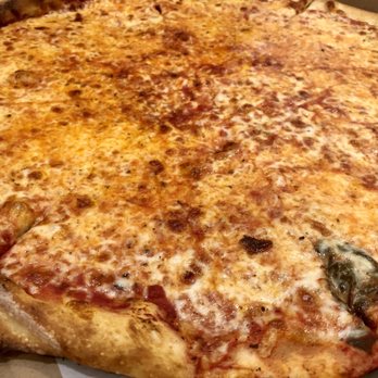 THE FAMOUS HOUSE OF PIZZA & CALZONE - Updated December 2025 - 210 ...