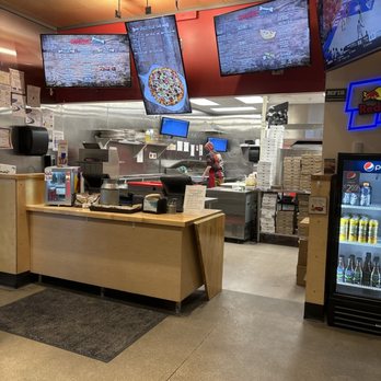 HAMBONE’S PIZZA - Updated July 2024 - 29 Photos & 83 Reviews - 415 W 17th St, Cheyenne, Wyoming ...