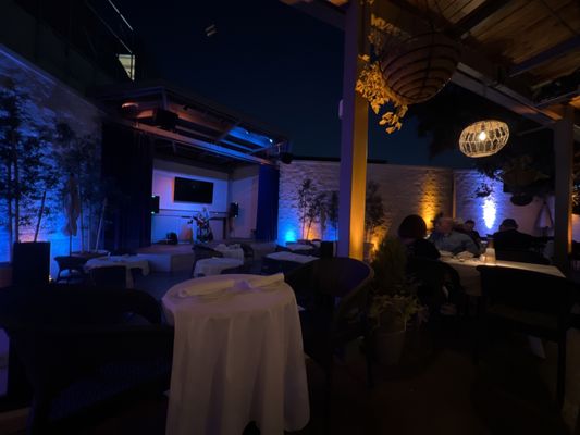 DOCE MESAS - Updated October 2025 - 227 Photos & 95 Reviews - 9810 N ...