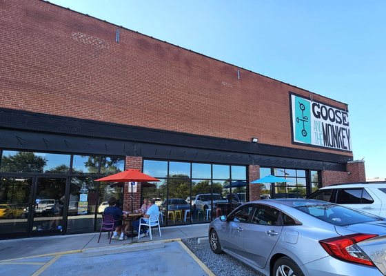 GOOSE AND THE MONKEY BREW HOUSE - Updated December 2024 - 151 Photos ...