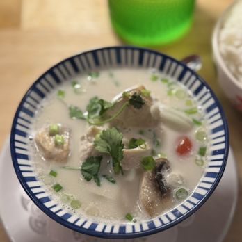 BOON CHOO - Updated December 2025 - 90 Photos & 39 Reviews - 366 S Main ...