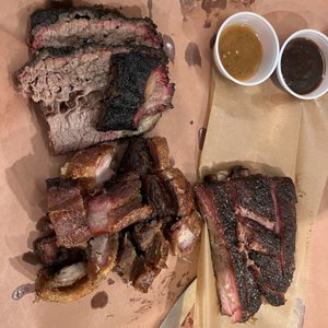 BARK BARBECUE - 31 Photos & 21 Reviews - 55 Water St, Brooklyn, NY - Yelp