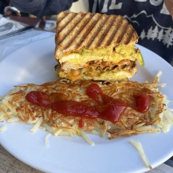 RIALTO CAFE - Updated June 2025 - 1442 Photos & 1331 Reviews - 108 W ...