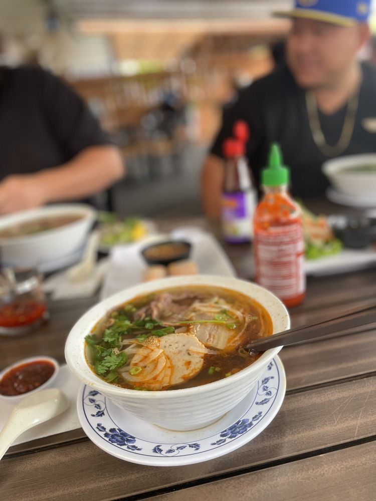 PHO KING - Updated October 2025 - 1308 Photos & 840 Reviews - 207 E ...