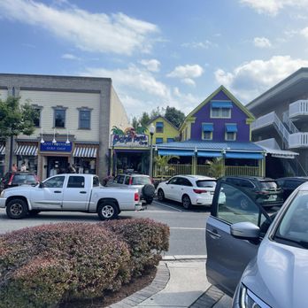 PURPLE PARROT GRILL - Updated June 2025 - 448 Photos & 601 Reviews ...