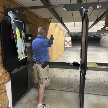 SHARPSHOOTER INDOOR SHOOTING RANGE - Updated January 2026 - 39 Photos ...