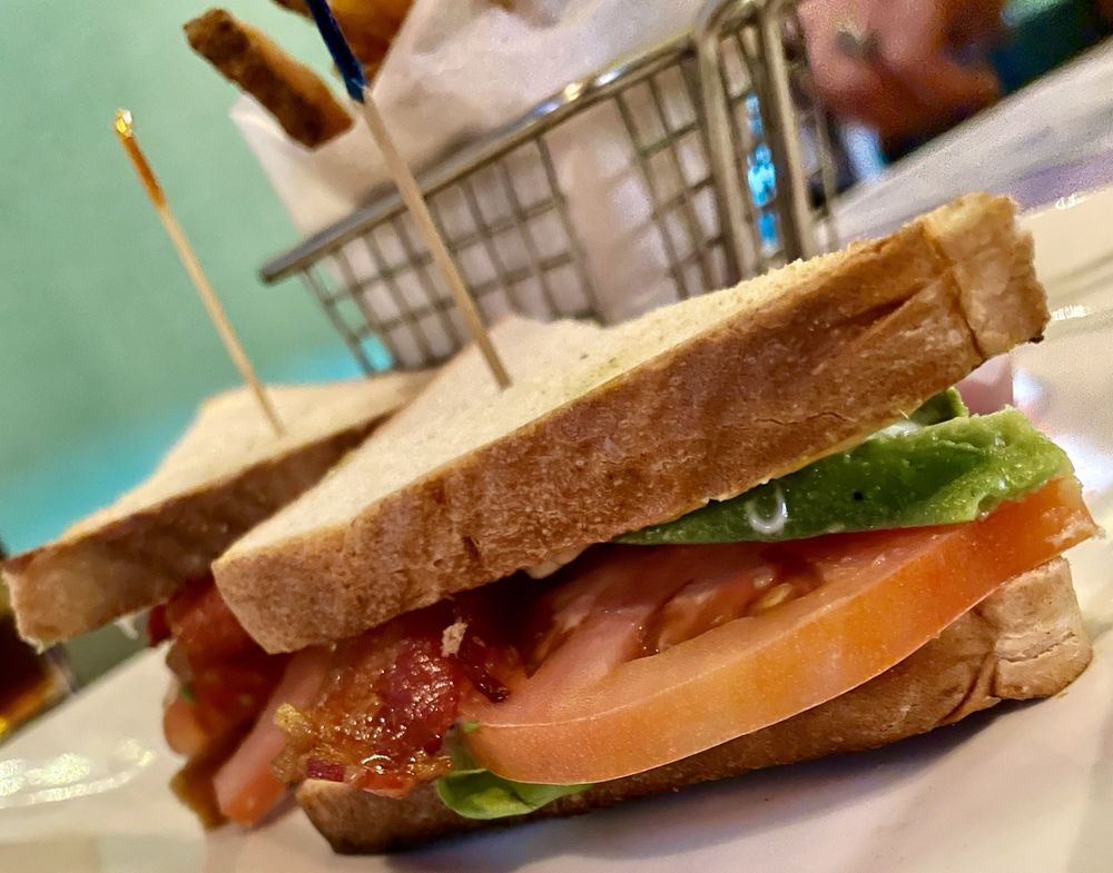 SLATTERY’S MIDTOWN PUB - Updated December 2025 - 212 Photos & 354 ...