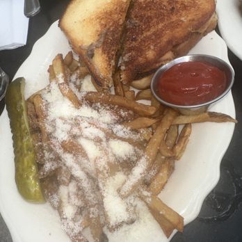 THE HAMILTON INN - Updated December 2024 - 880 Photos & 842 Reviews ...