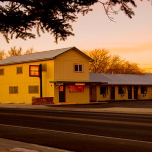YERINGTON INN - Updated June 2025 - 45 Photos & 37 Reviews - 4 North ...