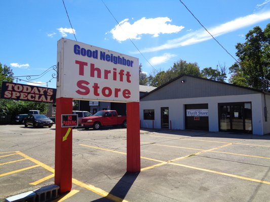 GOOD NEIGHBOR THRIFT STORE - Updated June 2024 - 15 Photos - 241 Cedar ...