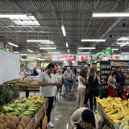 SEABRA FOODS - Updated December 2025 - 29 Photos - 9489 W Colonial Dr ...