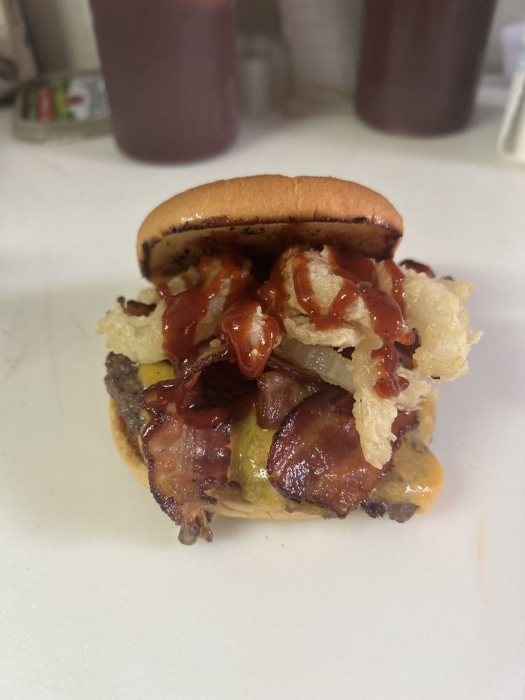 HAZZ SMASH BURGER - Updated December 2025 - 13 Photos - 332 Valley St ...