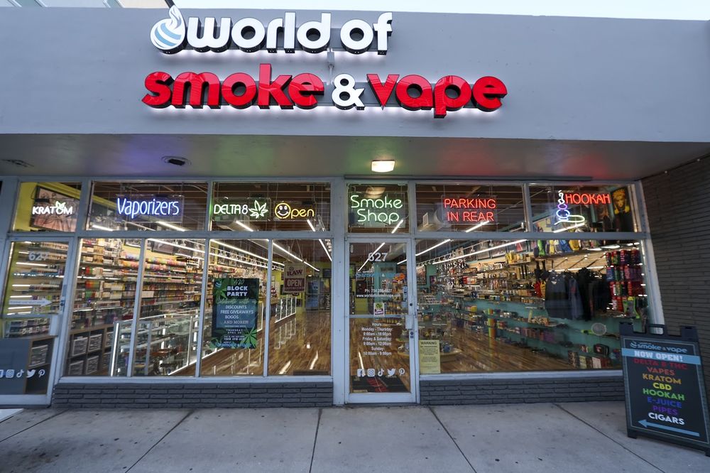 WORLD OF SMOKE & VAPE - DOWNTOWN FORT LAUDERDALE - 27 Photos - 627 S ...