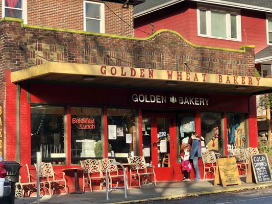 GOLDEN WHEAT BAKERY - Updated November 2024 - 97 Photos & 151 Reviews ...