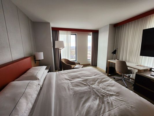 HILTON COLUMBUS DOWNTOWN - Updated May 2025 - 740 Photos & 228 Reviews ...