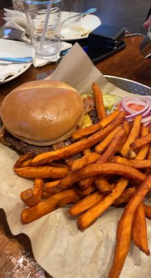 THE BURGER JOINT - Updated October 2025 - 11 Photos & 17 Reviews - 3200 ...