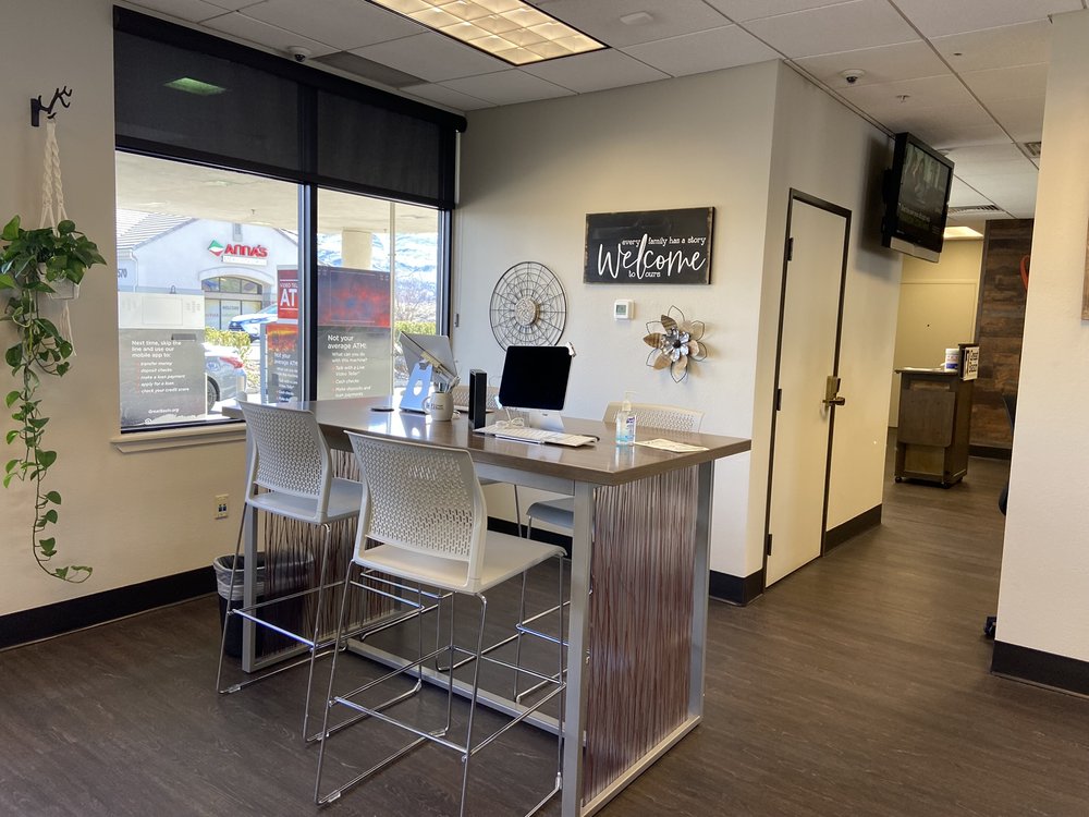 GREAT BASIN FEDERAL CREDIT UNION - Updated May 2025 - 16 Photos & 21 ...