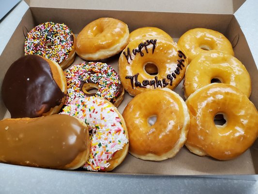 ORIGINAL RAINBOW DONUTS CAFE - 162 Photos & 189 Reviews - 6245 E Bell ...