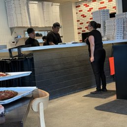 SALLY’S APIZZA - Updated July 2025 - 138 Photos & 89 Reviews - 1178 ...